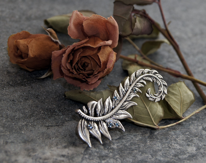 A collection of 8 brooches 3d models